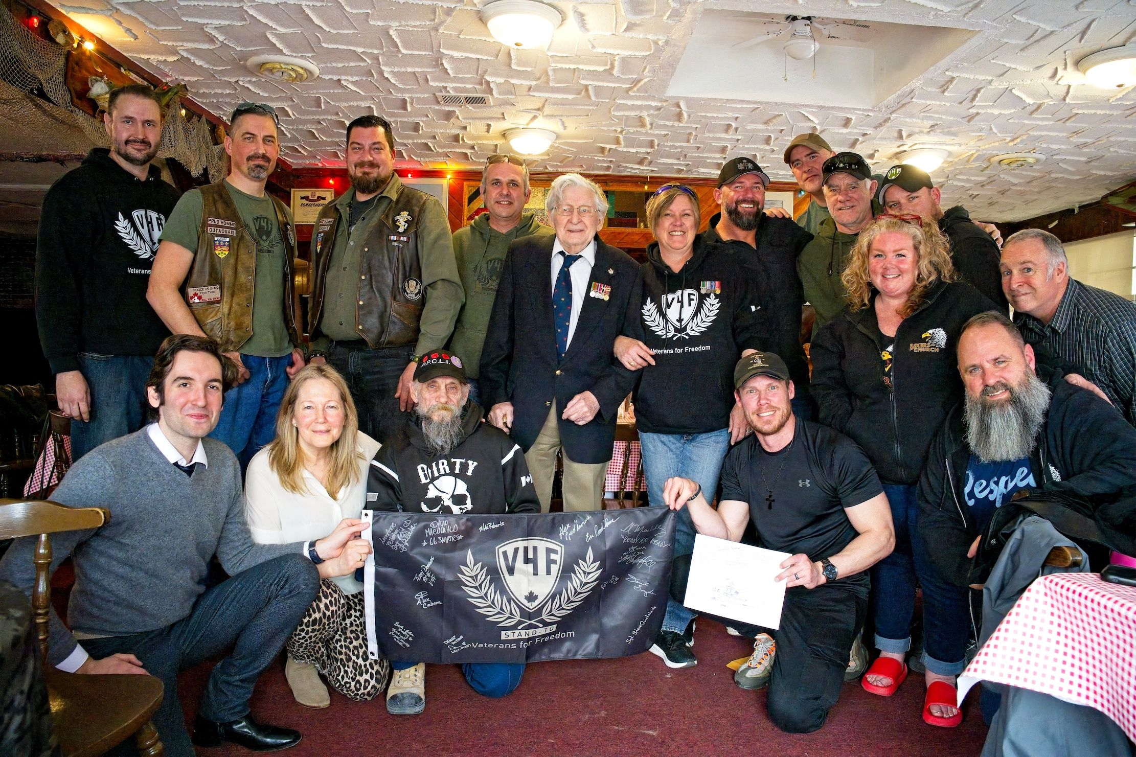 98 year old L/Com (Ret.) WW2 veteran joins Veterans for Freedom – Vlad ...